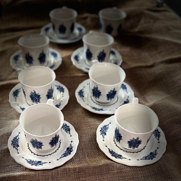 Moyhill Federalist | Kitchen | 8 Blue And White Tea Cupscoffee Cups ...